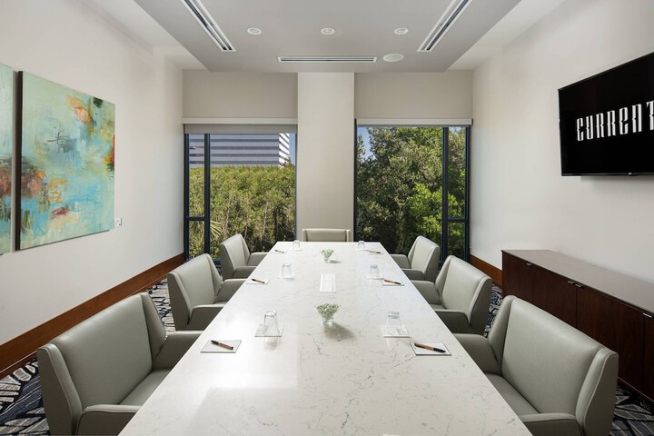 The Current Hotel Autograph Collection Tampa | Bookonline.com