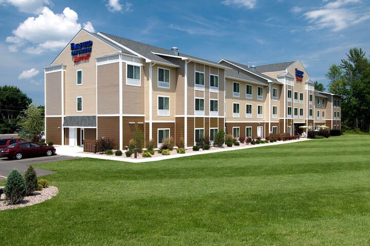 Fairfield Inn & Suites by Marriott Verona Verona | Bookonline.com