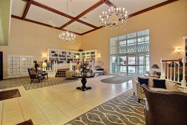 Comfort Suites Appleton Airport Appleton | Bookonline.com