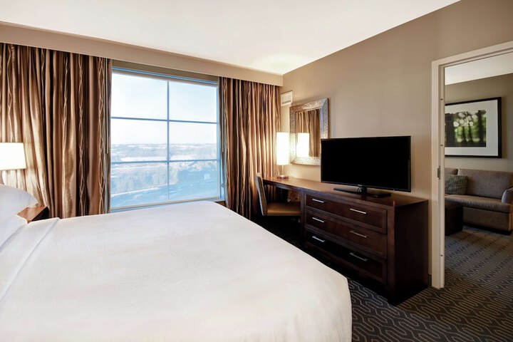 Embassy Suites Springfield Lorton | Bookonline.com