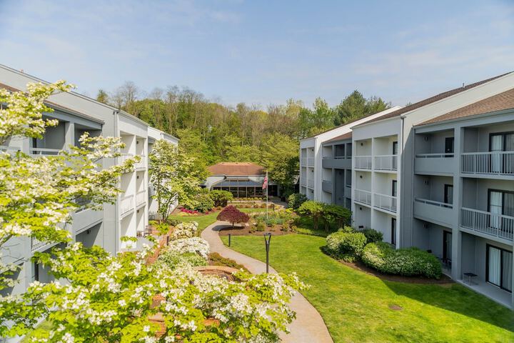 Courtyard by Marriott Lincroft Red Bank Red Bank | Bookonline.com