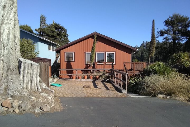 Noyo Harbor Inn Restaurant&Tavern Fort Bragg | Bookonline.com