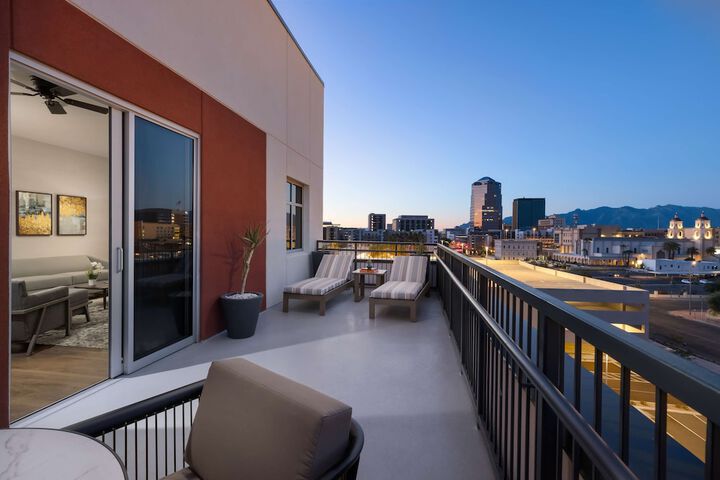 DoubleTree by Hilton Tucson Downtown Convention Center Tucson ...