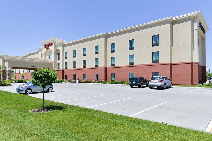 Hampton Inn Clinton IA Clinton | Bookonline.com
