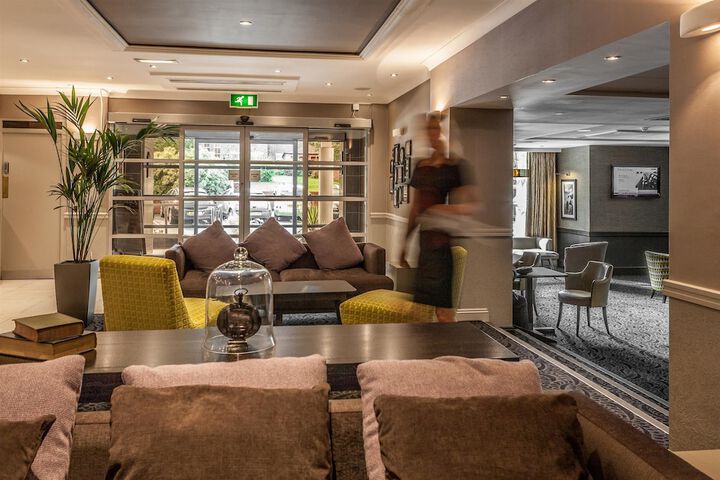 Best Western Manchester Altrincham Cresta Court Hotel Altrincham ...