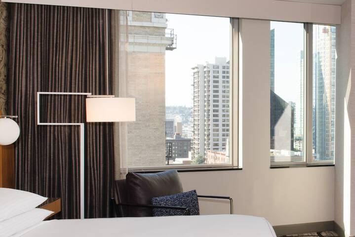 The Charter Hotel Seattle Curio Collection by Hilton Seattle ...