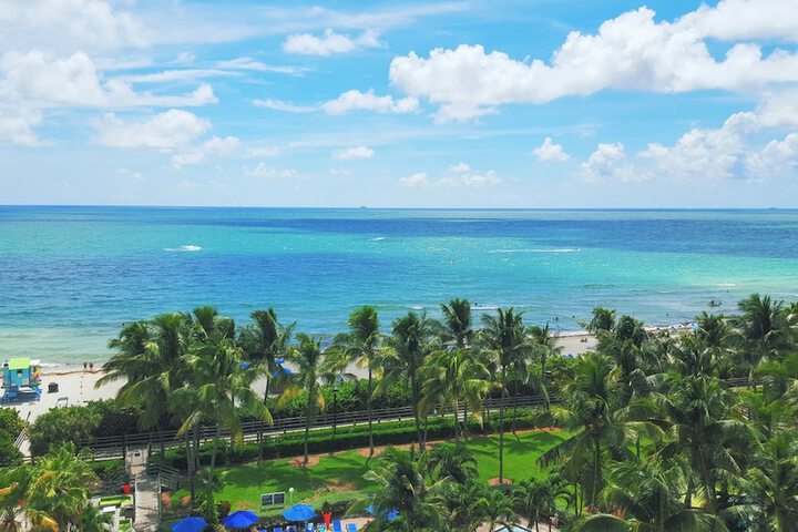 Radisson Resort Miami Beach Miami Beach | Bookonline.com