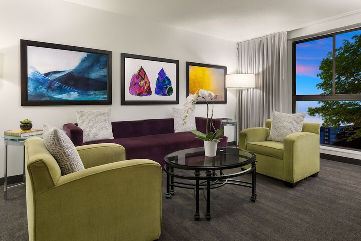 Studio Allston Hotel Boston | Bookonline.com