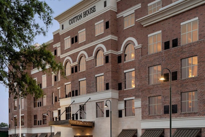 Cotton House Cleveland a Tribute Portfolio Hotel Cleveland | Bookonline.com