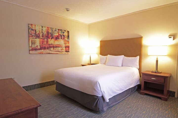 The Water Tower Inn BW Premier Collection Sault Ste. Marie | Bookonline.com