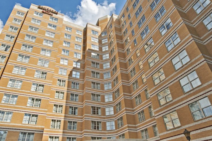 Residence Inn by Marriott Arlington at Rosslyn Arlington | Bookonline.com