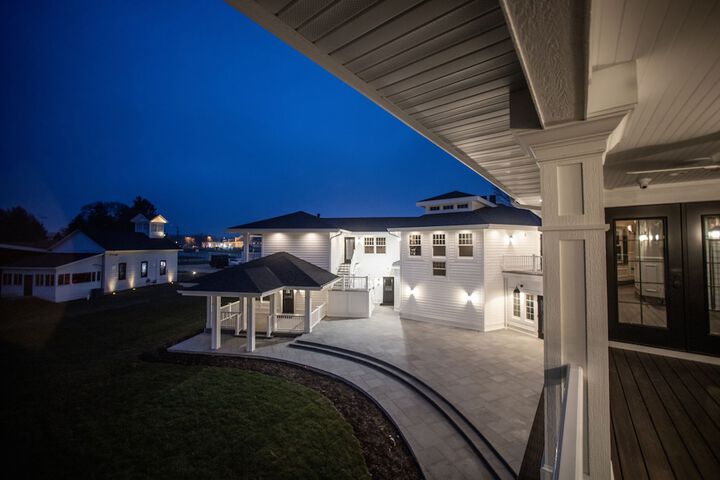 The Belfry House Williams Bay | Bookonline.com