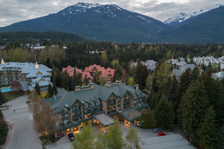Pinnacle Hotel Whistler Village Whistler | Bookonline.com
