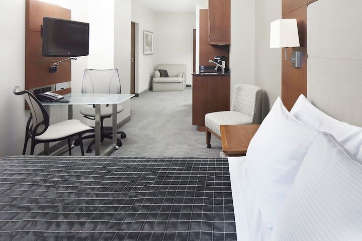 Club Quarters Hotel Wacker at Michigan Chicago Chicago | Bookonline.com