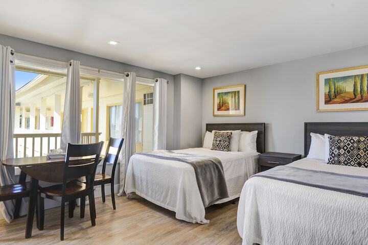 A Wave Inn Montauk | Bookonline.com