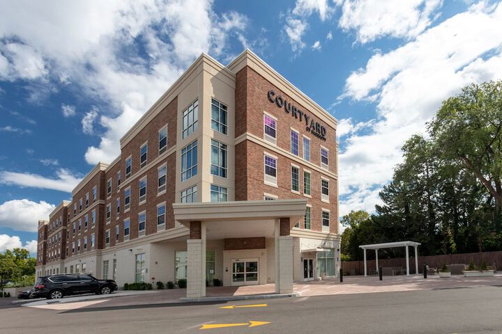 Courtyard by Marriott Rochester Downtown Rochester | Bookonline.com
