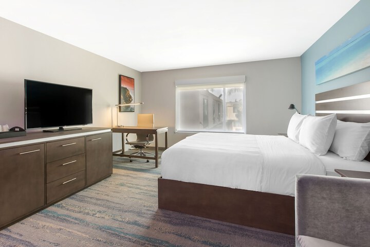 The Cove Hotel Long Beach Long Beach | Bookonline.com