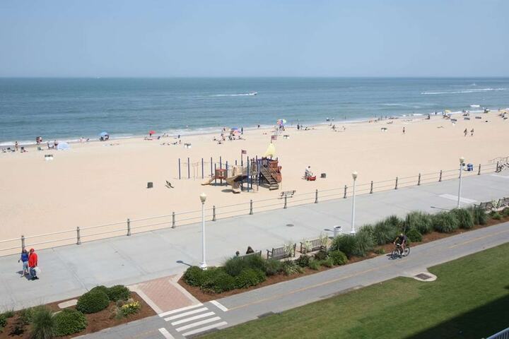 Hampton Inn Virginia Beach Oceanfront South Virginia Beach | Bookonline.com