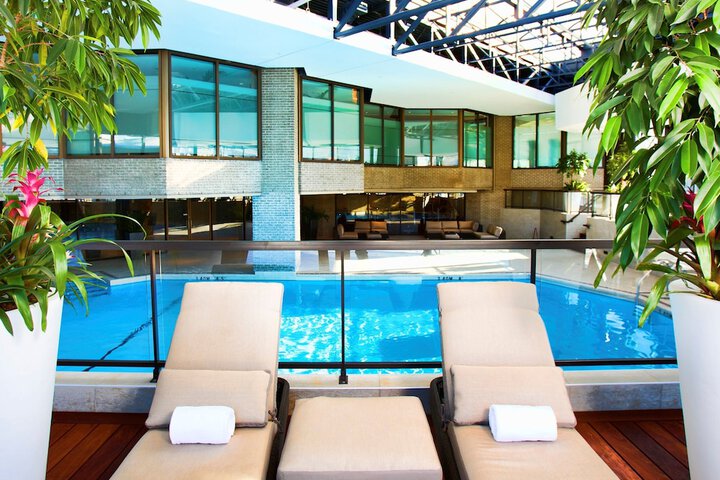 DoubleTree by Hilton Montreal Montreal | Bookonline.com