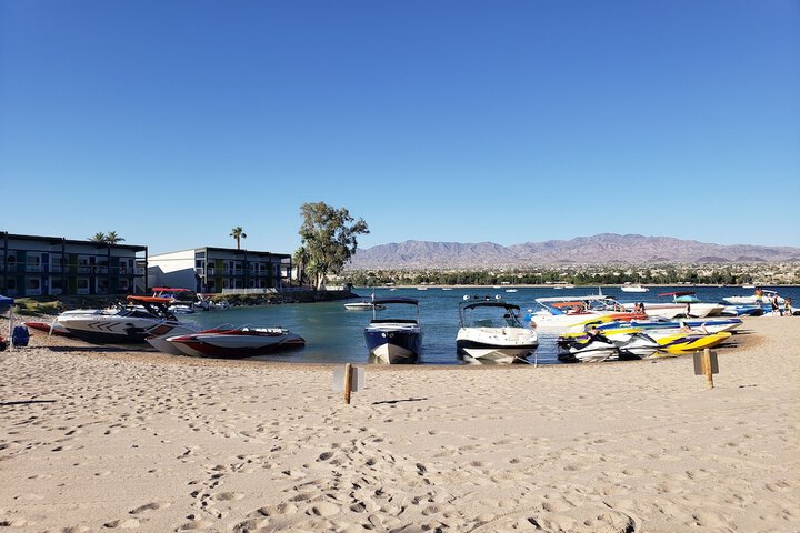 The Nautical Beachfront Resort Lake Havasu City | Bookonline.com