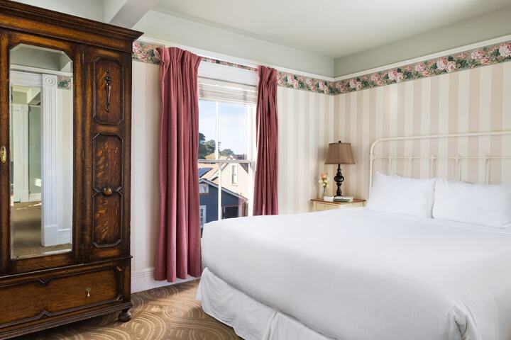 Centrella Hotel a Kirkwood Collection Hotel Pacific Grove | Bookonline.com