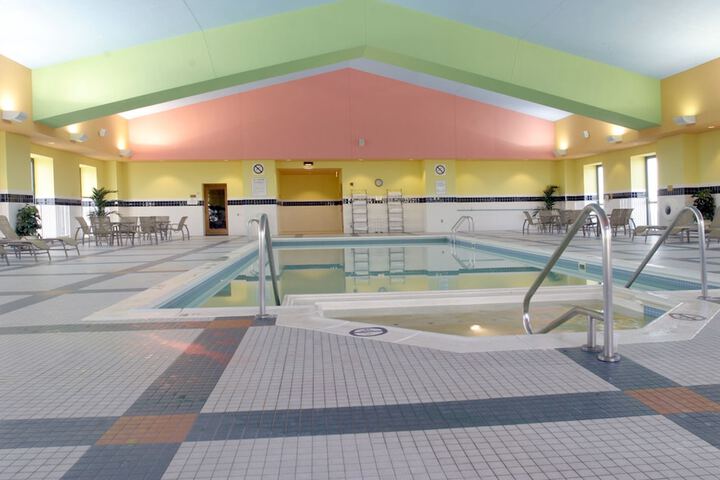 Crowne Plaza Springfield an IHG Hotel Springfield | Bookonline.com