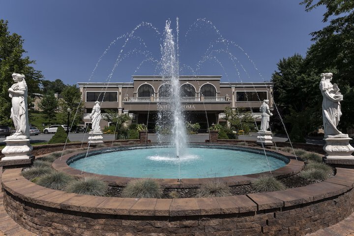 Villa Roma Resort&Conference Center Callicoon | Bookonline.com