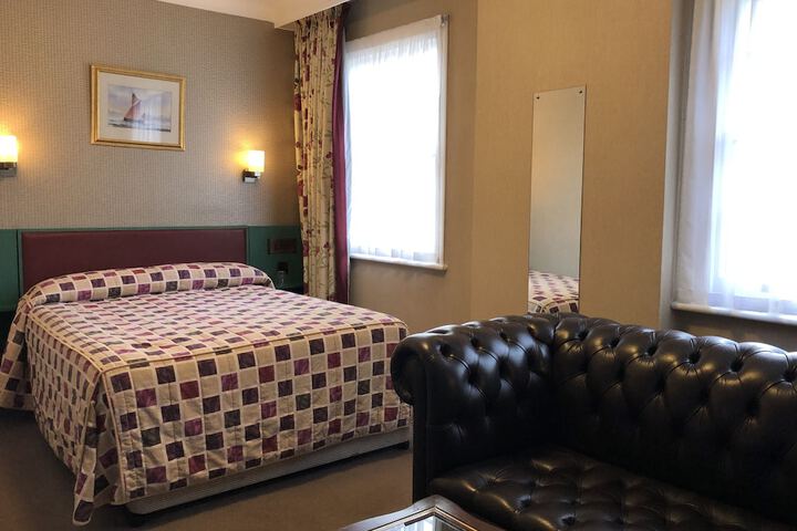 Mitre House Hotel London | Bookonline.com