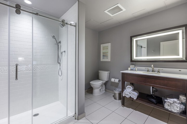 Hotel Indigo Nashville The Countrypolitan an IHG Hotel Nashville ...