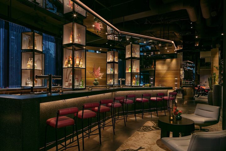 Moxy Downtown Los Angeles Los Angeles | Bookonline.com