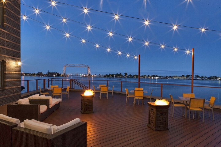 Pier B Resort Duluth | Bookonline.com