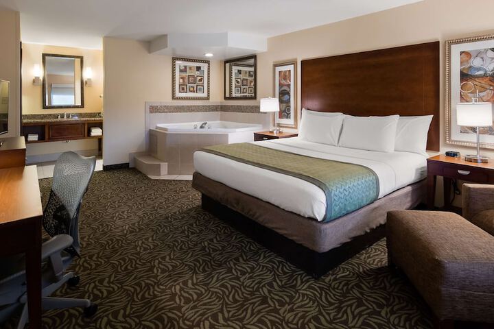 Best Western Seaway Inn Gulfport | Bookonline.com