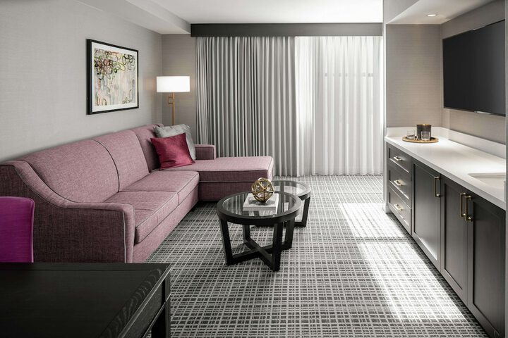 The Axis Moline Hotel Tapestry Collection by Hilton Moline | Bookonline.com