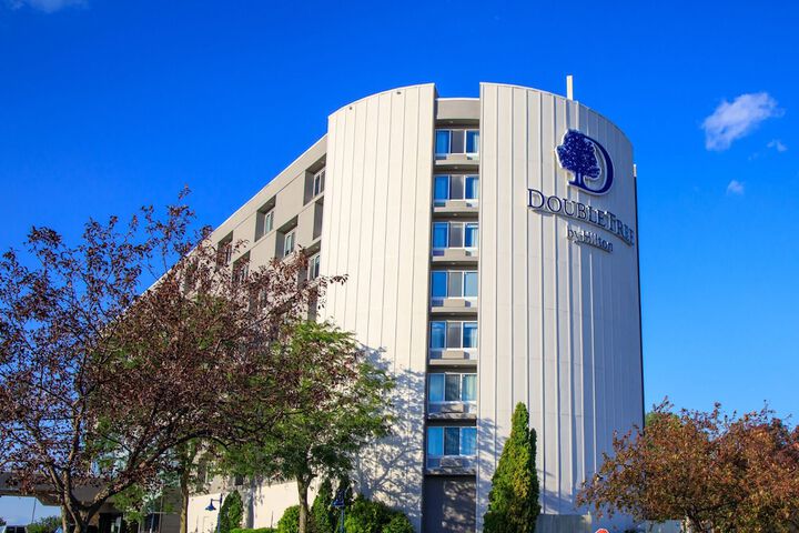 DoubleTree by Hilton Appleton Appleton | Bookonline.com