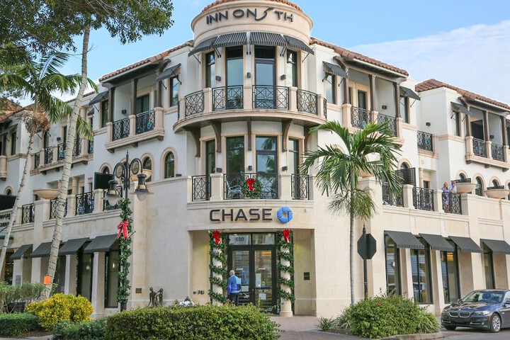 Inn on Fifth Naples | Bookonline.com