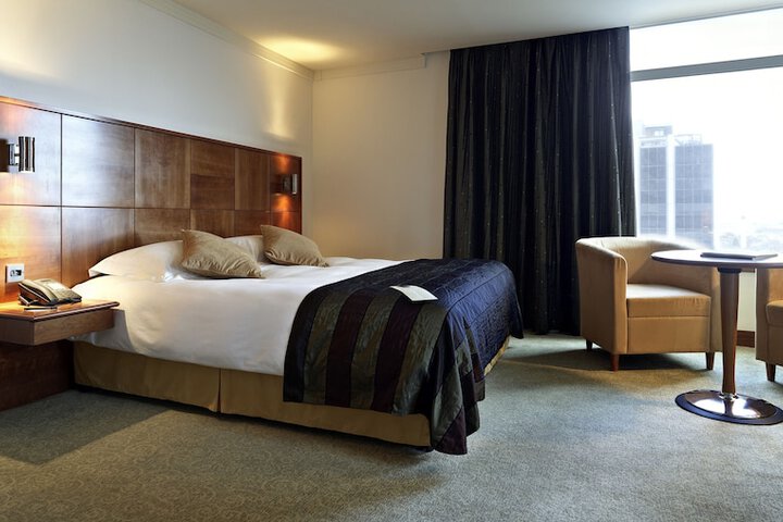 Mercure Cardiff Holland House Hotel & Spa Cardiff | Bookonline.com