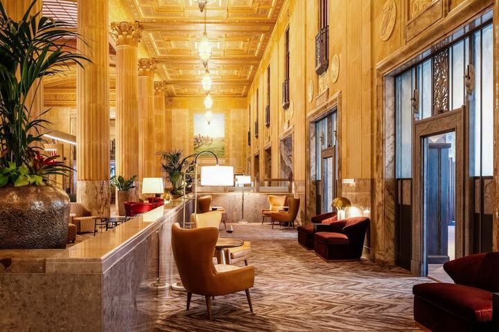 The National Autograph Collection Oklahoma City | Bookonline.com