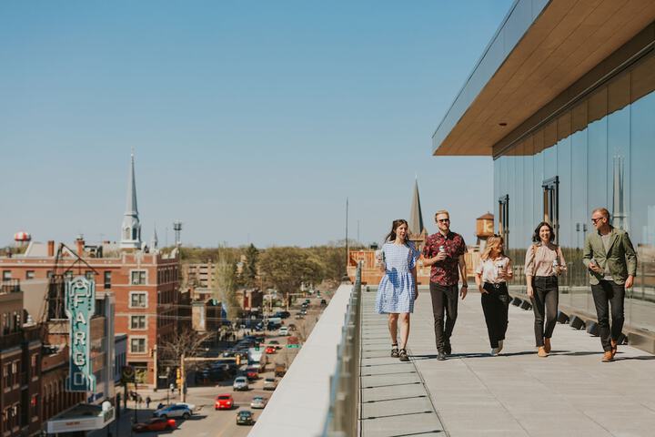 Jasper Hotel Fargo | Bookonline.com