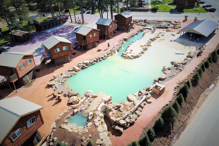 Natura Treescape Resort Wisconsin Dells | Bookonline.com