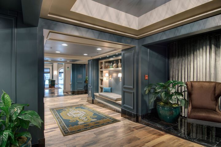 Sentinel Hotel Portland | Bookonline.com