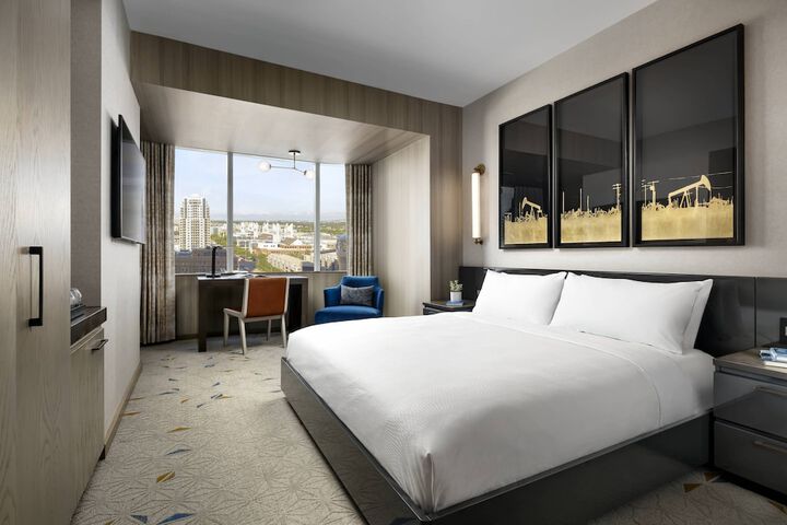 JW Marriott Edmonton ICE District Edmonton | Bookonline.com