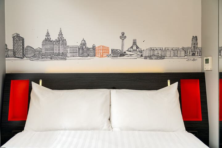 easyHotel Liverpool Liverpool | Bookonline.com