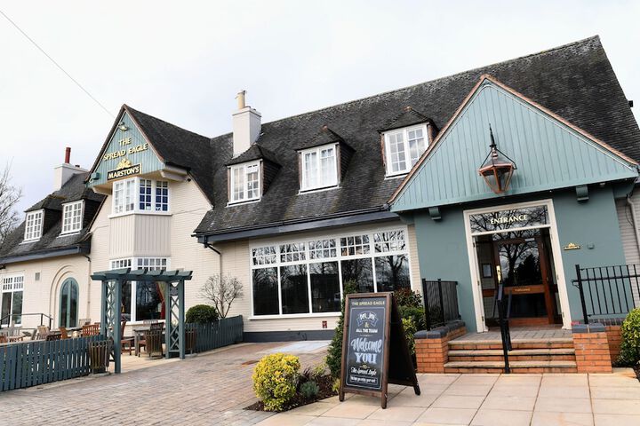 Spread Eagle Gailey by Marstons Inns Stafford | Bookonline.com