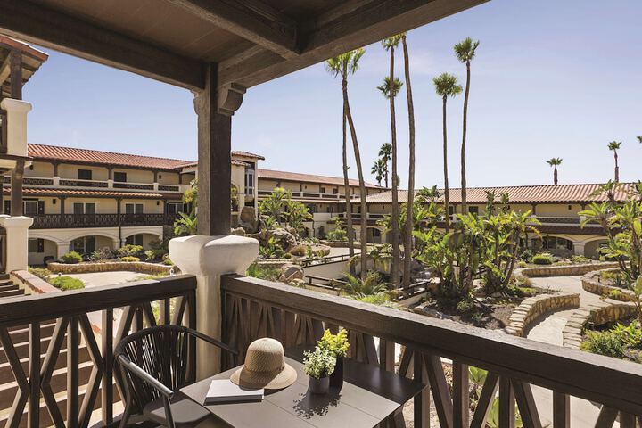 Zachari Dunes On Mandalay Beach Curio Collection By Hilton Oxnard