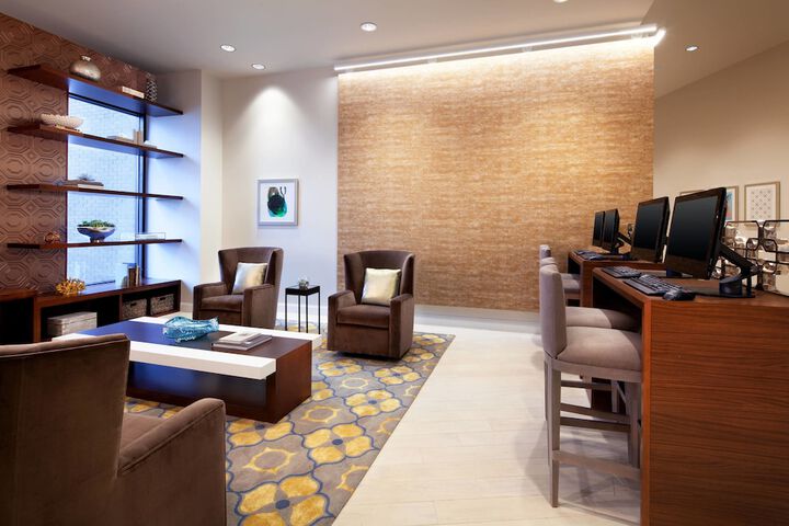 Sheraton McKinney Hotel McKinney | Bookonline.com