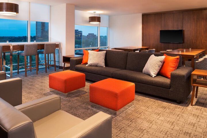 Le Meridien Atlanta Perimeter by Marriott Atlanta | Bookonline.com