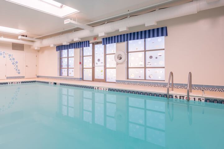 Holiday Inn Express Cambridge an IHG Hotel Cambridge | Bookonline.com