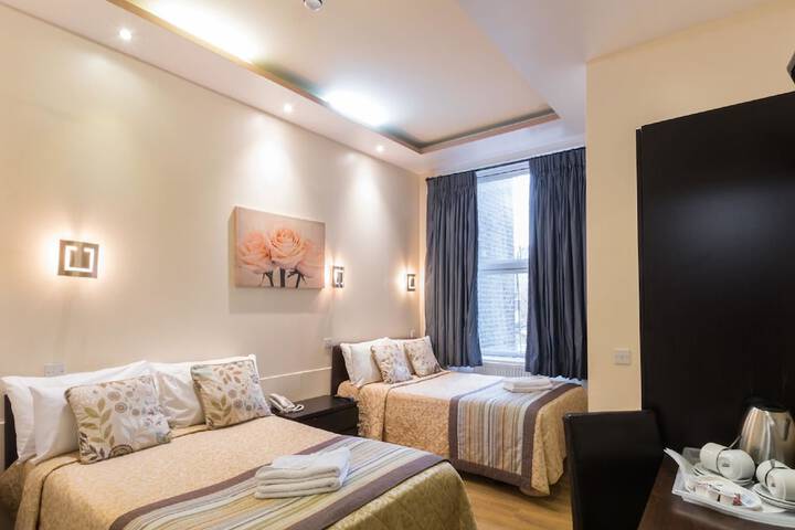 Notting Hill Gate Hotel London | Bookonline.com