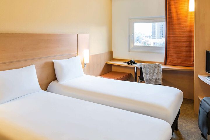 ibis Leeds Centre Marlborough Street Leeds | Bookonline.com