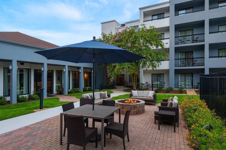 Courtyard by Marriott Atlanta Perimeter Center Atlanta | Bookonline.com